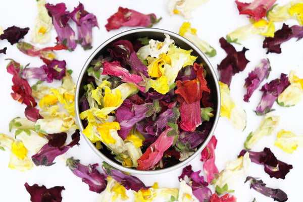 Buy Organic Dried Edible Flower Petals - Snapdragon Buds – Aweside Farm